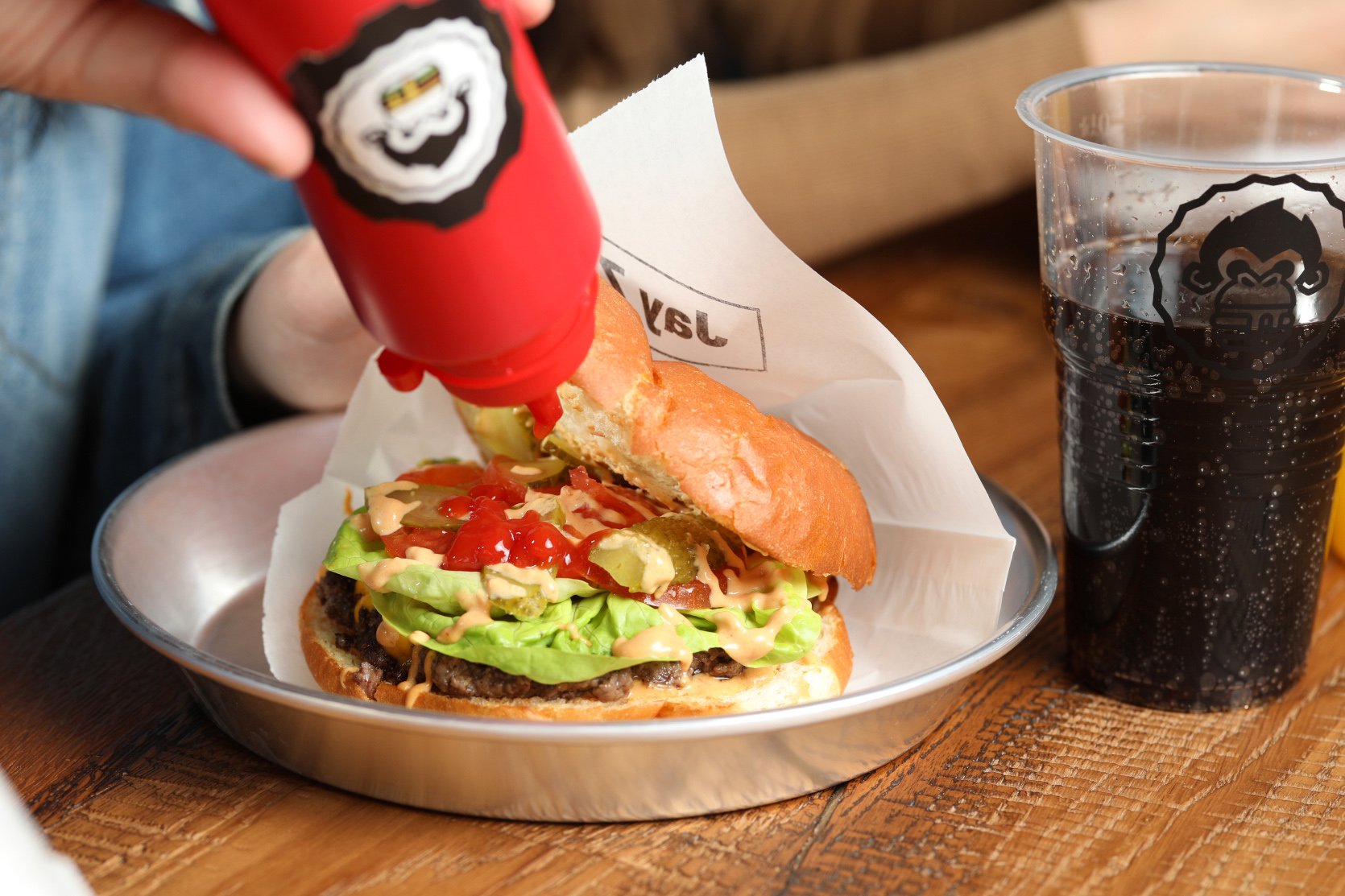 Київський ресторан I'm Burger безкоштовно роздасть 1500 бургерів – bit ...